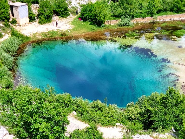 Cetina river spring in Croatia - Tourdesksplit